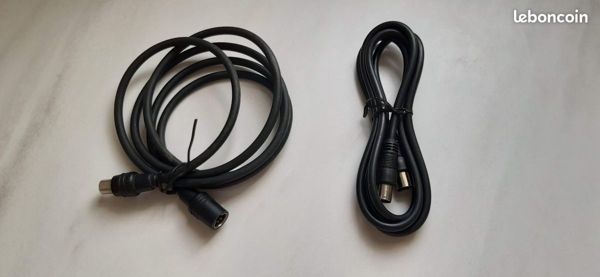 Cable divers informatique (RJ45, VGA, HDMI, nappes IDE etc ...