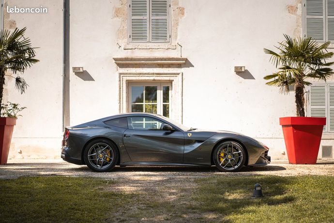 Ferrari f12 d'occasion - Voitures - leboncoin