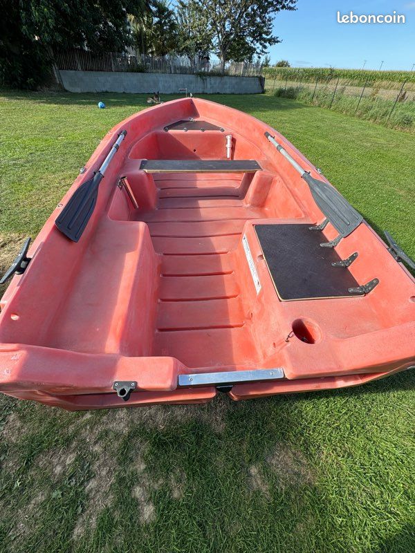 Barque de pêche Fun Yak 370 + remorque - Nautisme