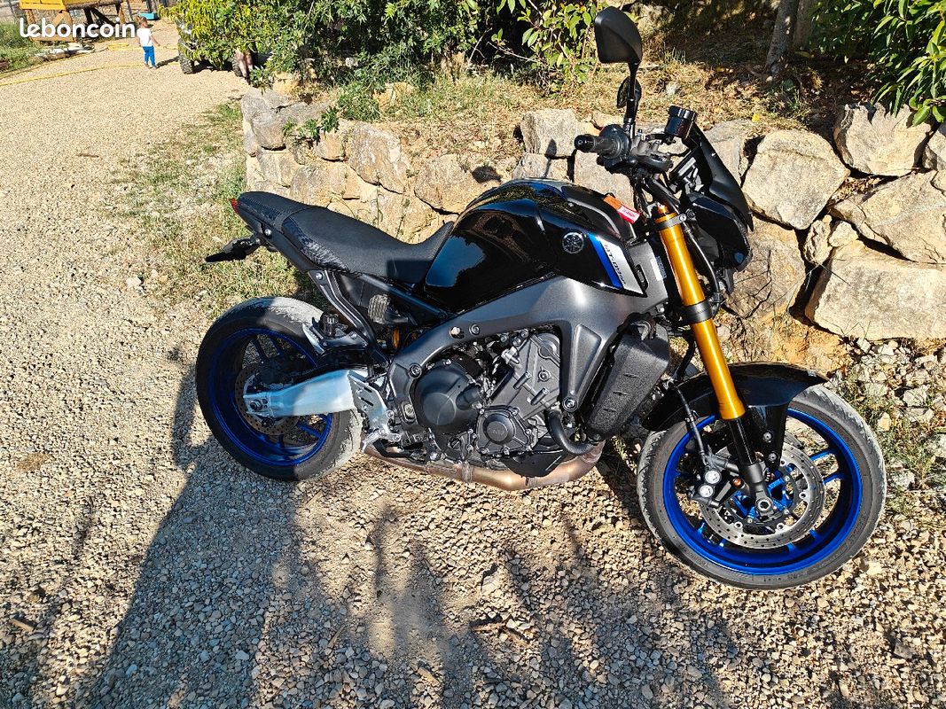 MT09 SP comme neuve - Motos