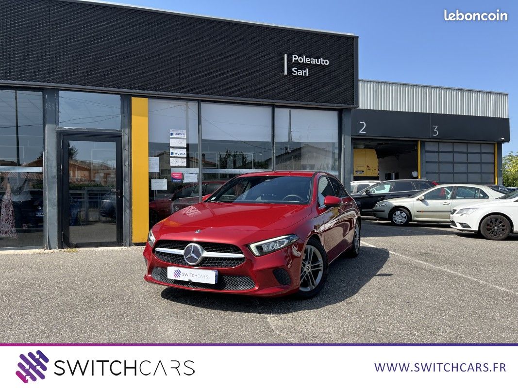 Mercedes Classe A 180 D FINITION STYLE LINE * CARPLAY VITRE TEINTEE CAMERA DE RECUL - Voitures