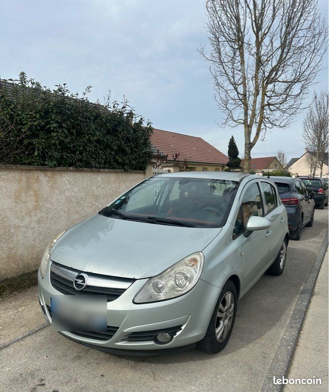 Opel corsa - Voitures