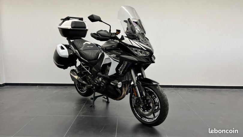 Kawasaki VERSYS 1000 SE GT - Motos