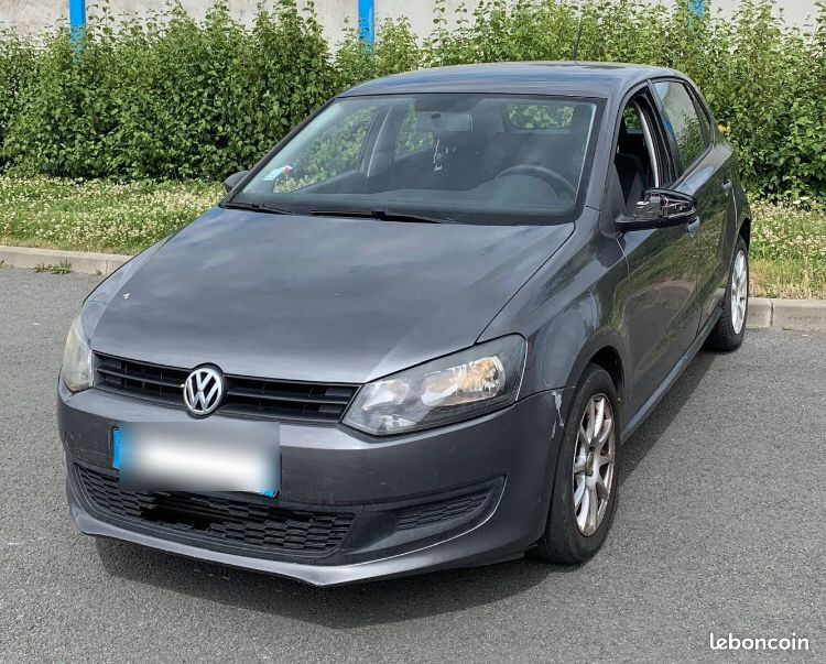 Volkswagen Polo 1.6 Tdi 90ch - Voitures