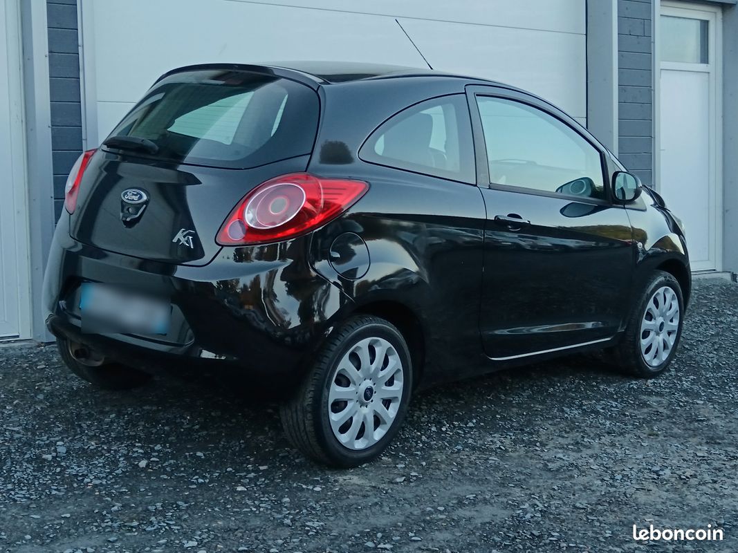 Ford Ka 1.2 69cv Titanium 93000km d'origine - Voitures