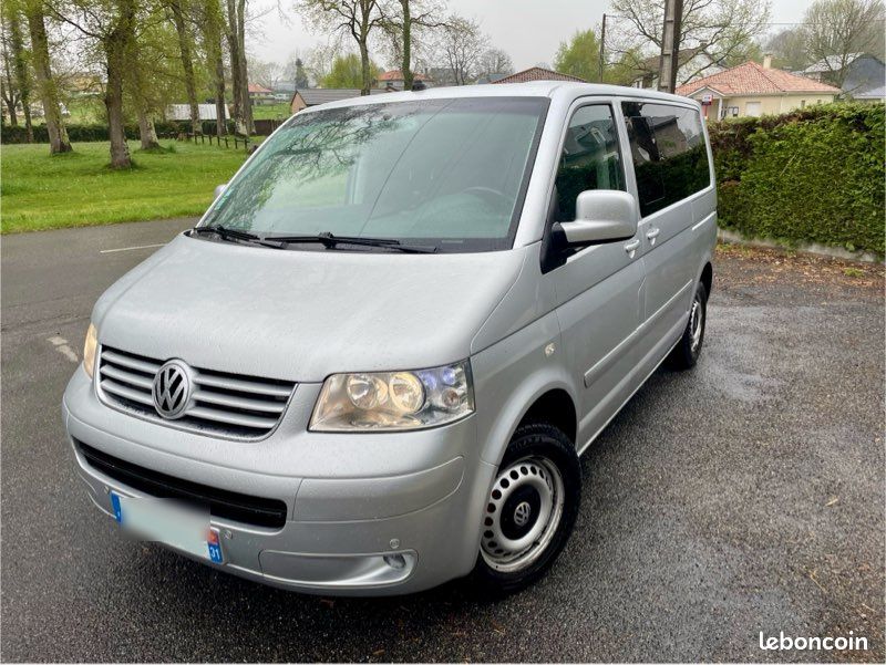 Volkswagen Multivan 2,5 tdi 174ch - Voitures