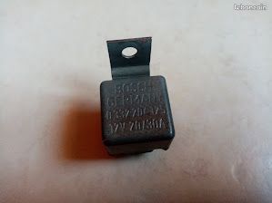 Relais BOSCH 0332204125 - Équipement auto