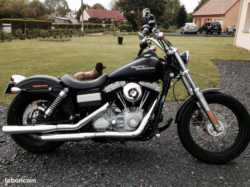 Harley Davidson Dyna Street Bob stage 1 - Motos