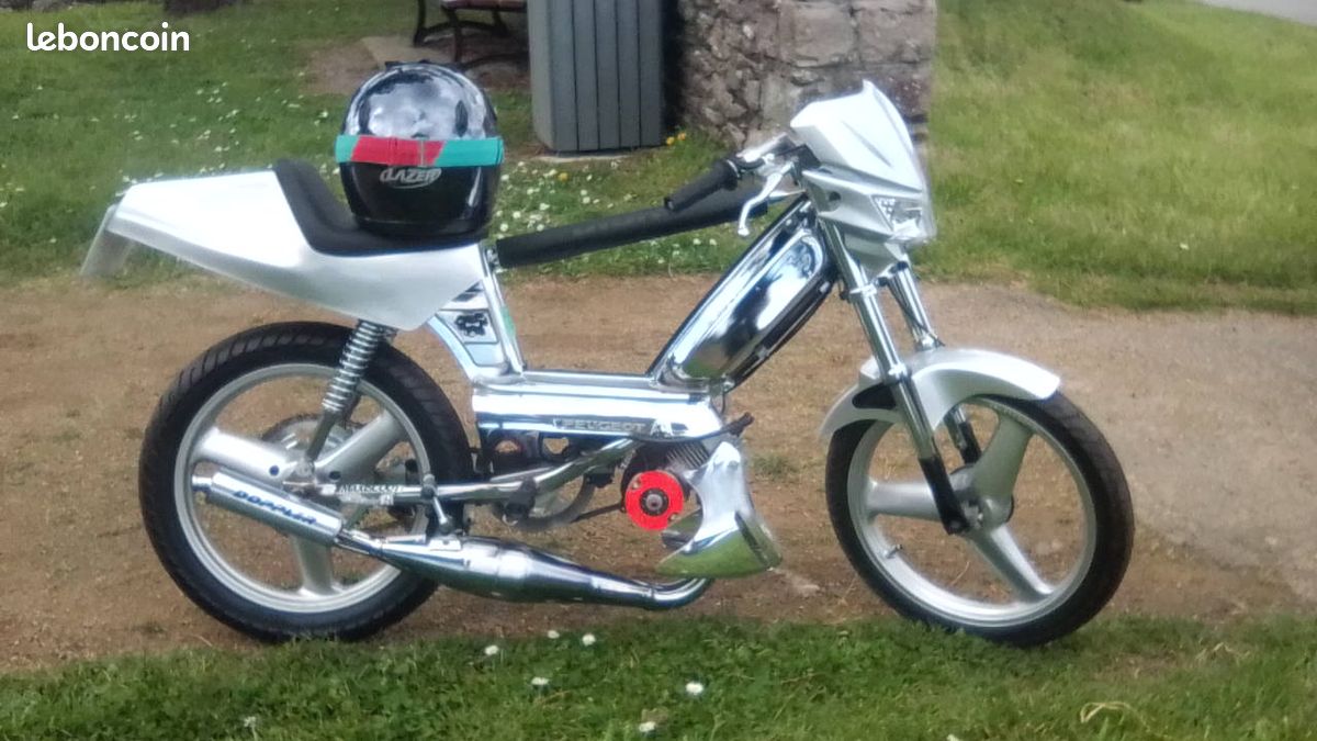 103 vs peugeot chrome - Motos