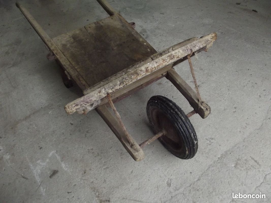 Brouette en bois - Bricolage