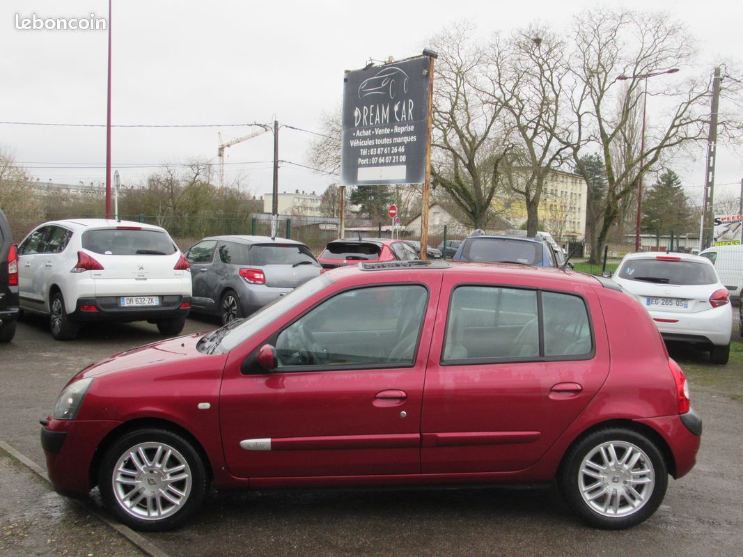 Renault clio 1.6 16v 110ch initiale boite automatique 88000 km - Voitures