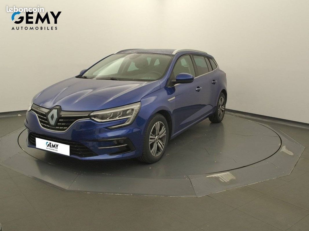 RENAULT Mégane IV Estate Blue dCi 115 EDC Business Intens - Voitures