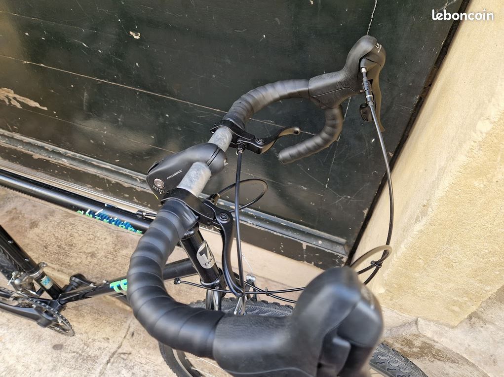 Cyclo randonneuse gravel Trek - Vélos