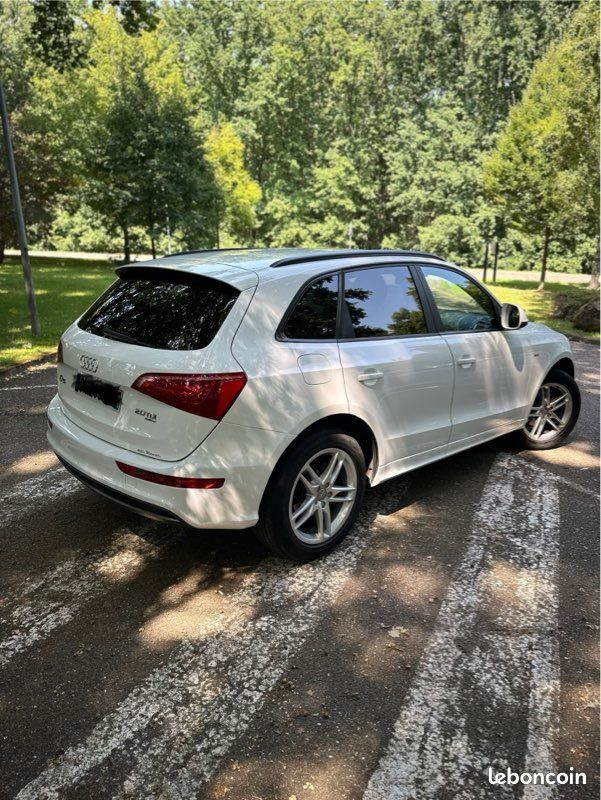 Audi Q5 tdi 2.0 tdi Quattro s Line - Voitures