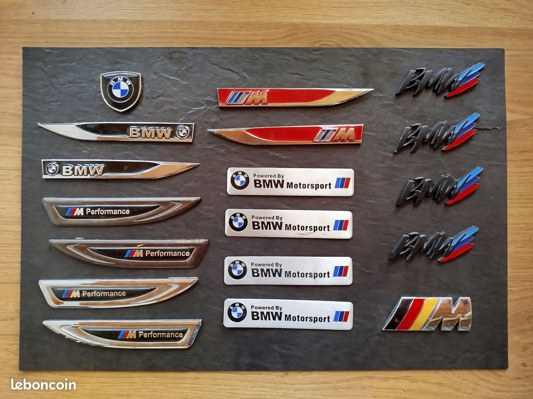 Sigle Emblème Logo Insigne Badge Stickers Auto Voiture - Collection