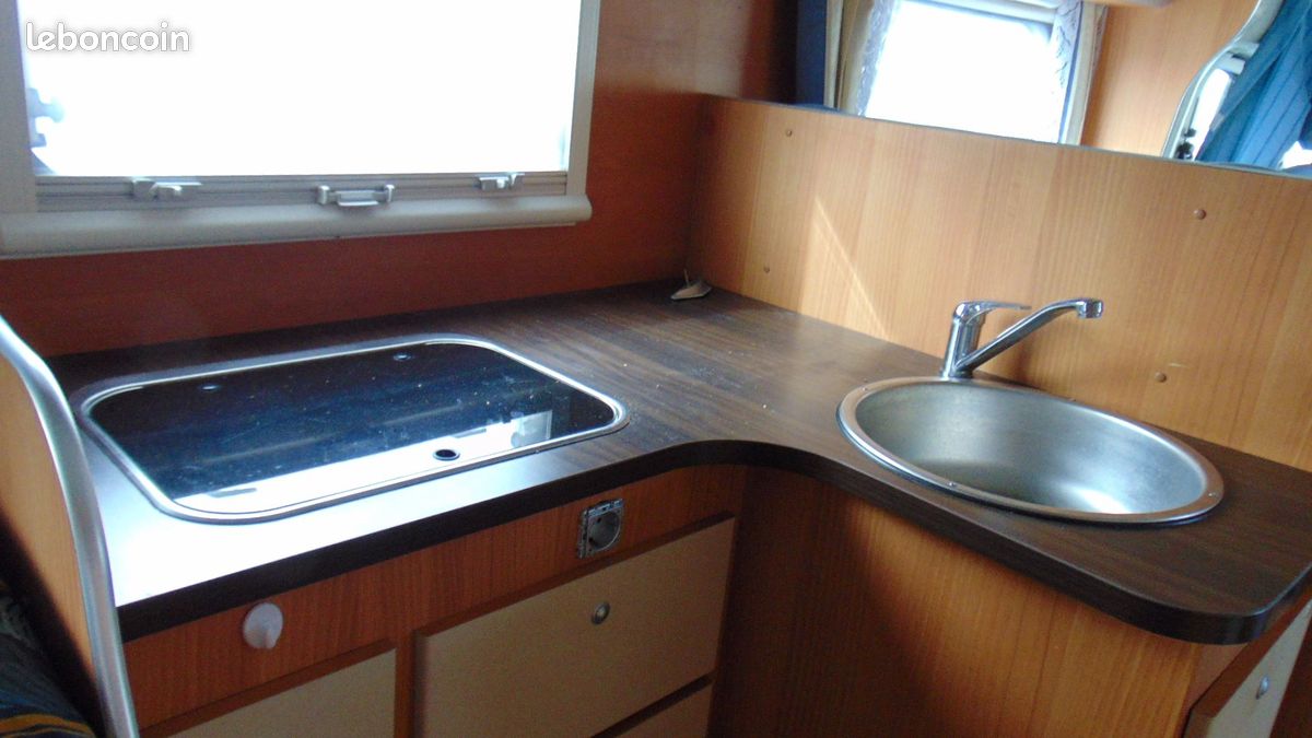 Camping-Car McLouis-Profilé-Lagan263-Fiat130cv-BM6-G0-61000kms-2010 ...