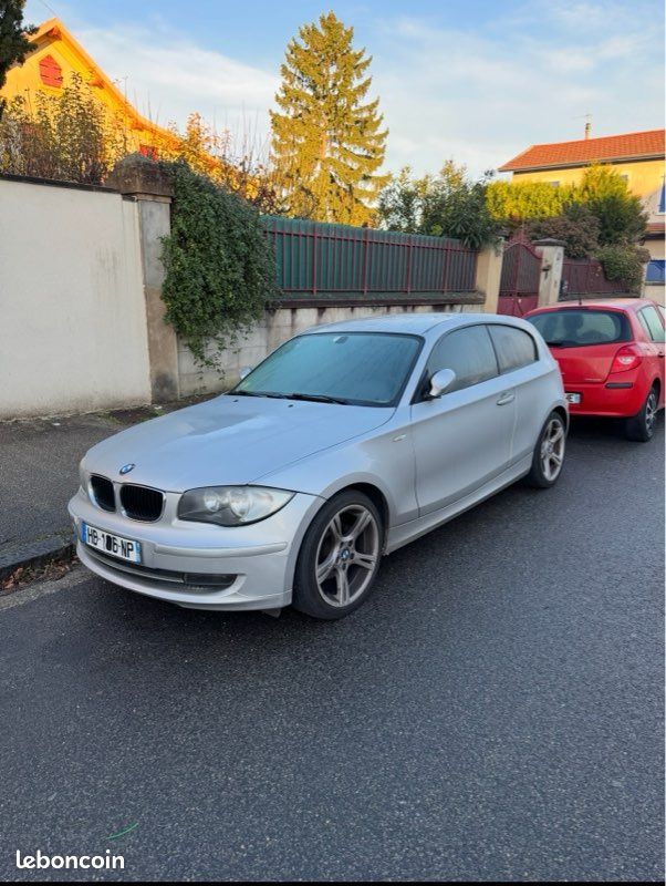 BMW série 1 116i - Voitures