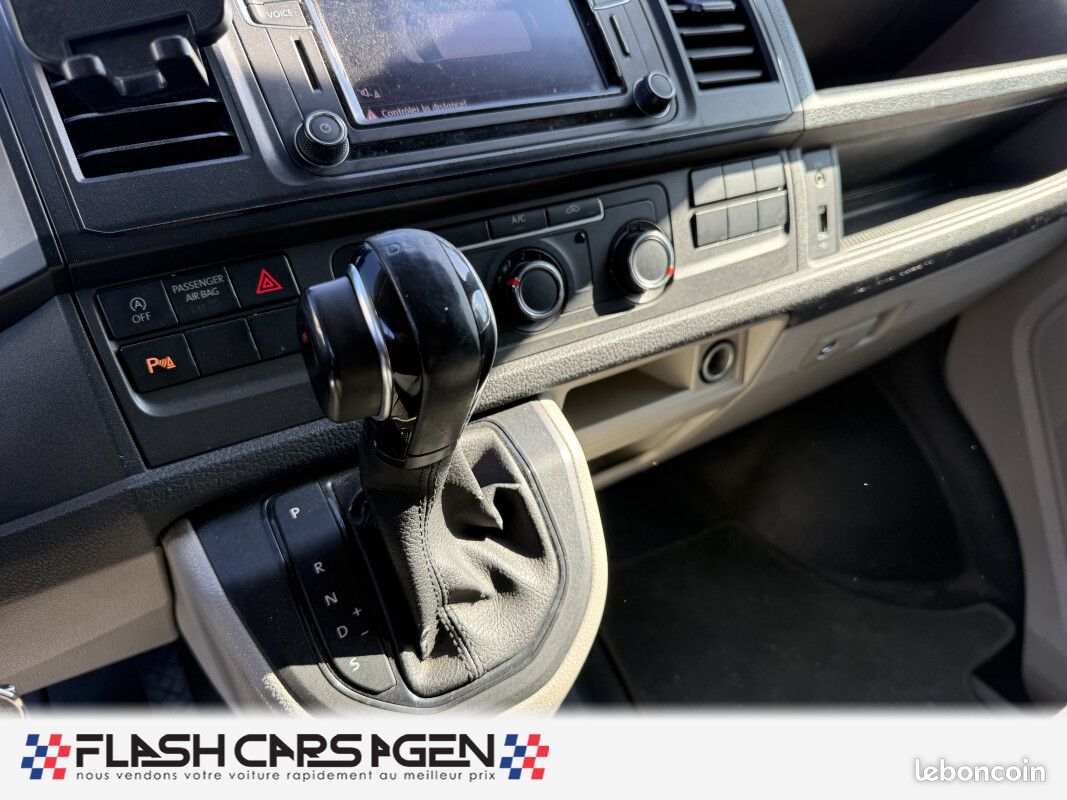 Volkswagen Transporter T6 Fourgon L1 2.0 BiTDI 204 DSG7 EDITION - SUIVI COMPLET - Utilitaires