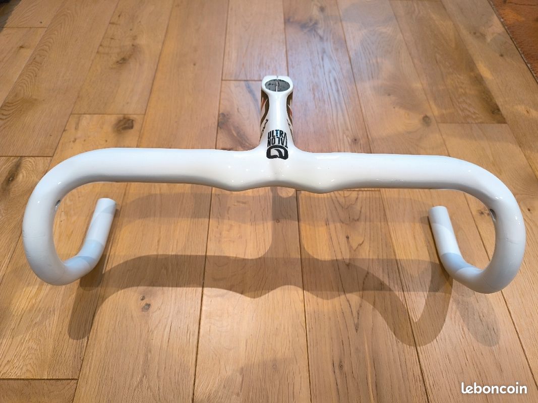 Guidon carbone vélo Most - Vélos