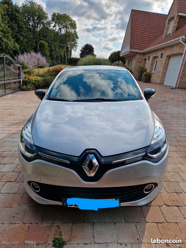 Clio 4 - Voitures