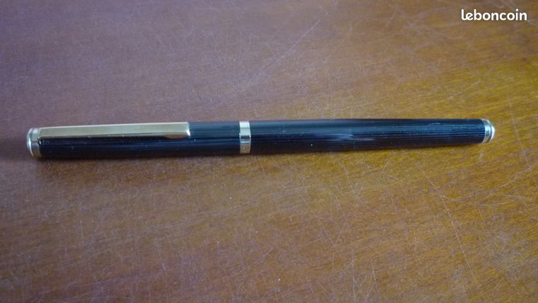 Stylo Colibri d’occasion | Plus que 4 à -70%