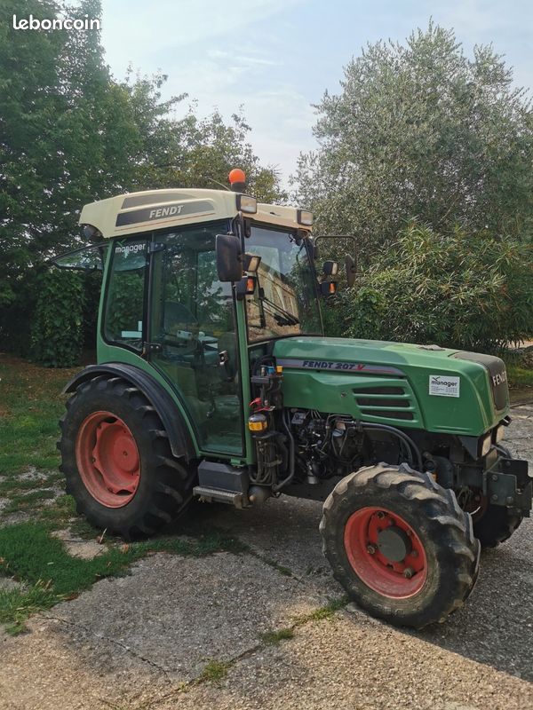 Fendt 207V - Tracteurs