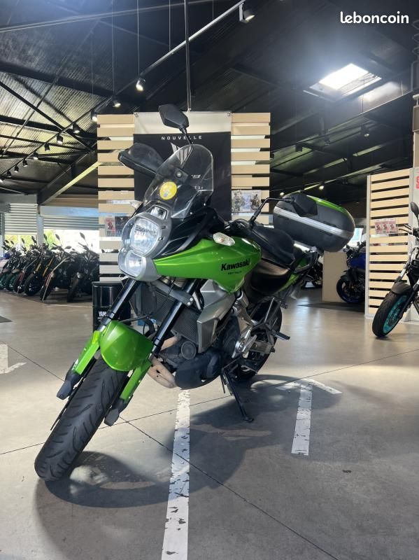 Kawasaki VERSYS 650 - Motos
