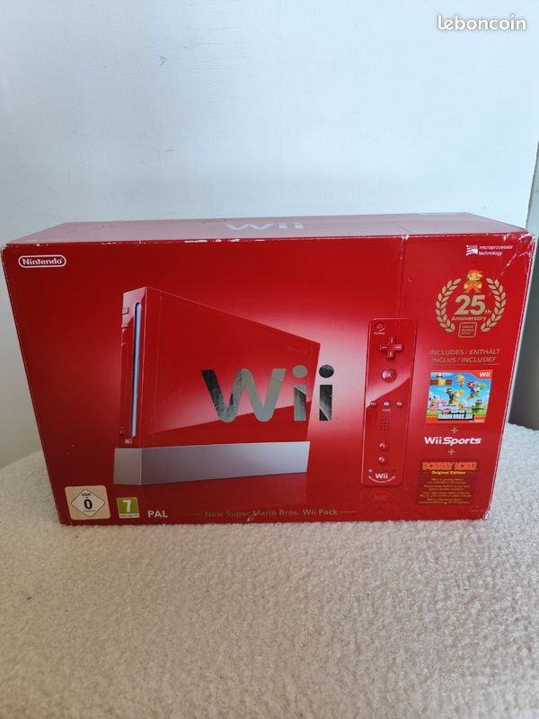 Nintendo Wii 25th Anniversary Mario - Consoles