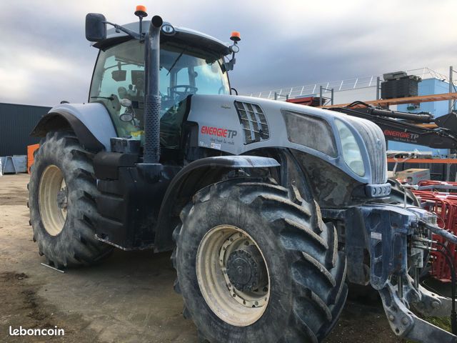 New Holland T8300 - Tracteurs