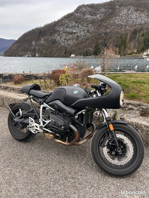 Bmw nine t racer - Motos