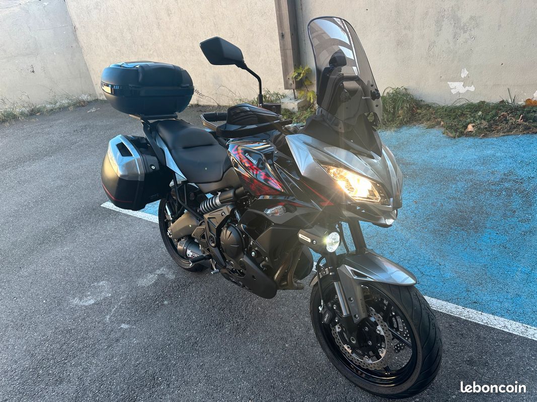 Kawasaki Versys 650 Grand Tourer A2 - Motos
