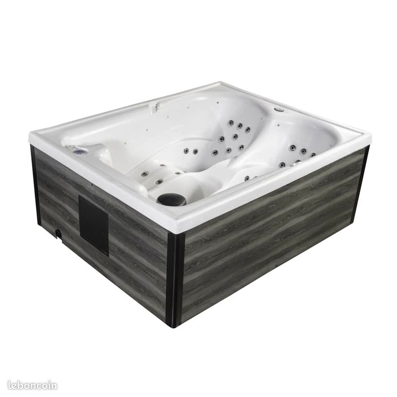 Spa 2-6 places 🚛 Expédition à domicile - Sport & Plein air