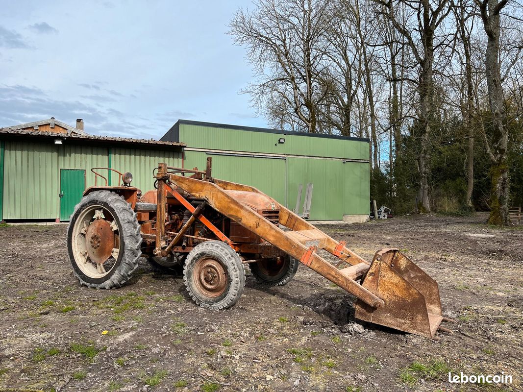Tracteur agricole Renault D35 - Tracteurs