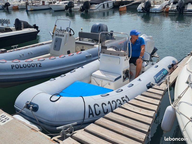 Semi rigide capelli tempest 50CV - Nautisme