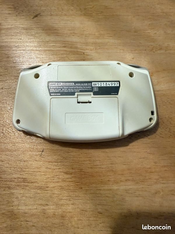 Console Nintendo Game Boy Advance - Blanc Arctique - AGB-001 - JUNK ...