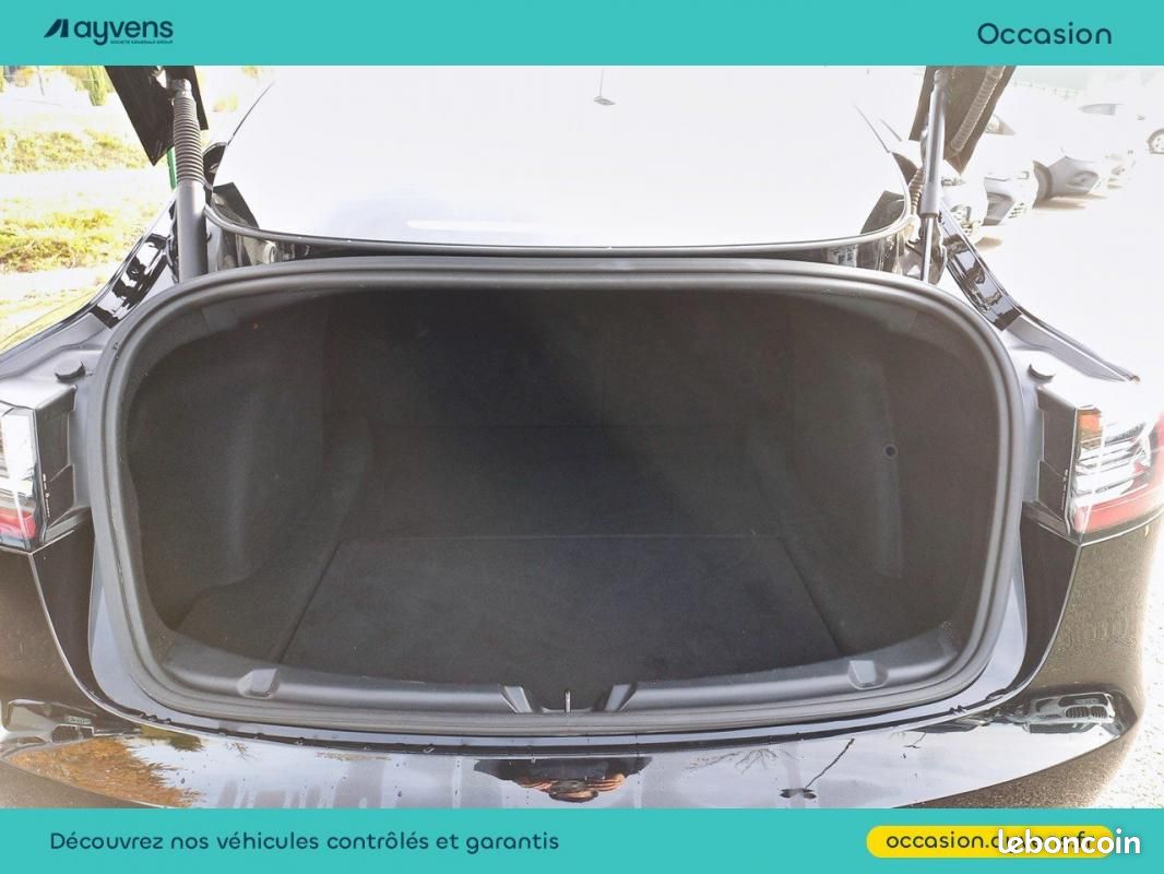 Tesla Model 3 Standard RWD Plus - Voitures