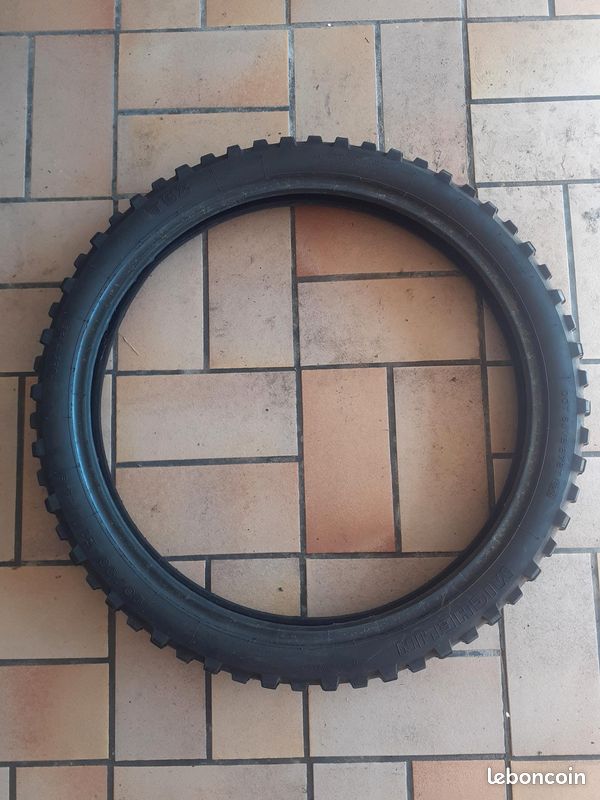 Pneu Michelin T63 90/90 x 21 - Équipement moto