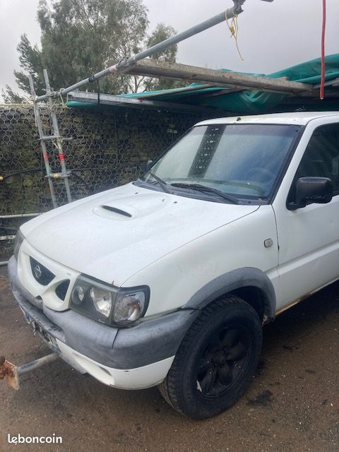 Nissan terano - Voitures