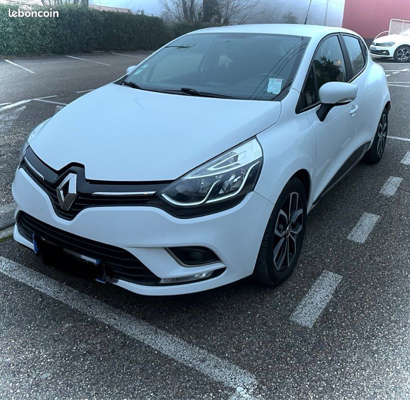 Clio 4 1.5L DCI 90 Intens Boîte automatique - Voitures