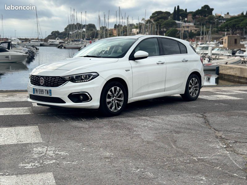 Fiat Tipo break Société 120cv 2019 - Utilitaires