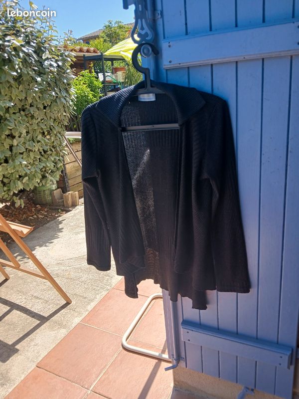 Gilet noir pailleté taille/4648 marque fashion express - Vêtements