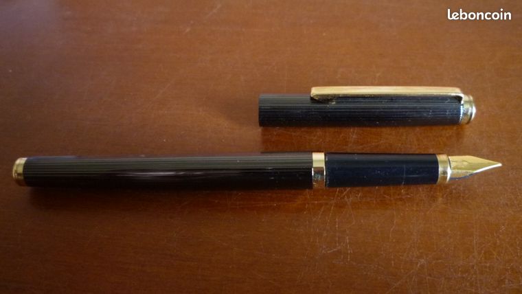 Stylo Colibri d’occasion | Plus que 4 à -70%