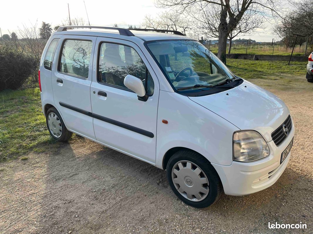 Opel agila 2001 23 500 km - Voitures
