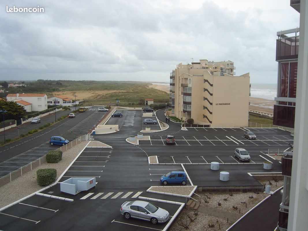 Appartement accès direct à la grande plage SAINT GILLES CROIX DE VIE véranda-parking - Locations ...