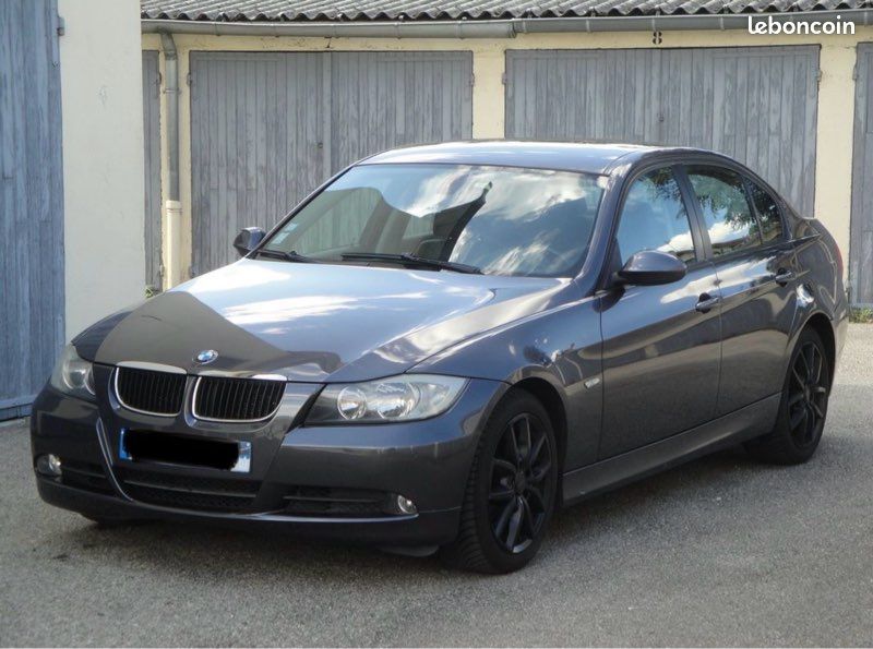 BMW série 3 E90 - Voitures