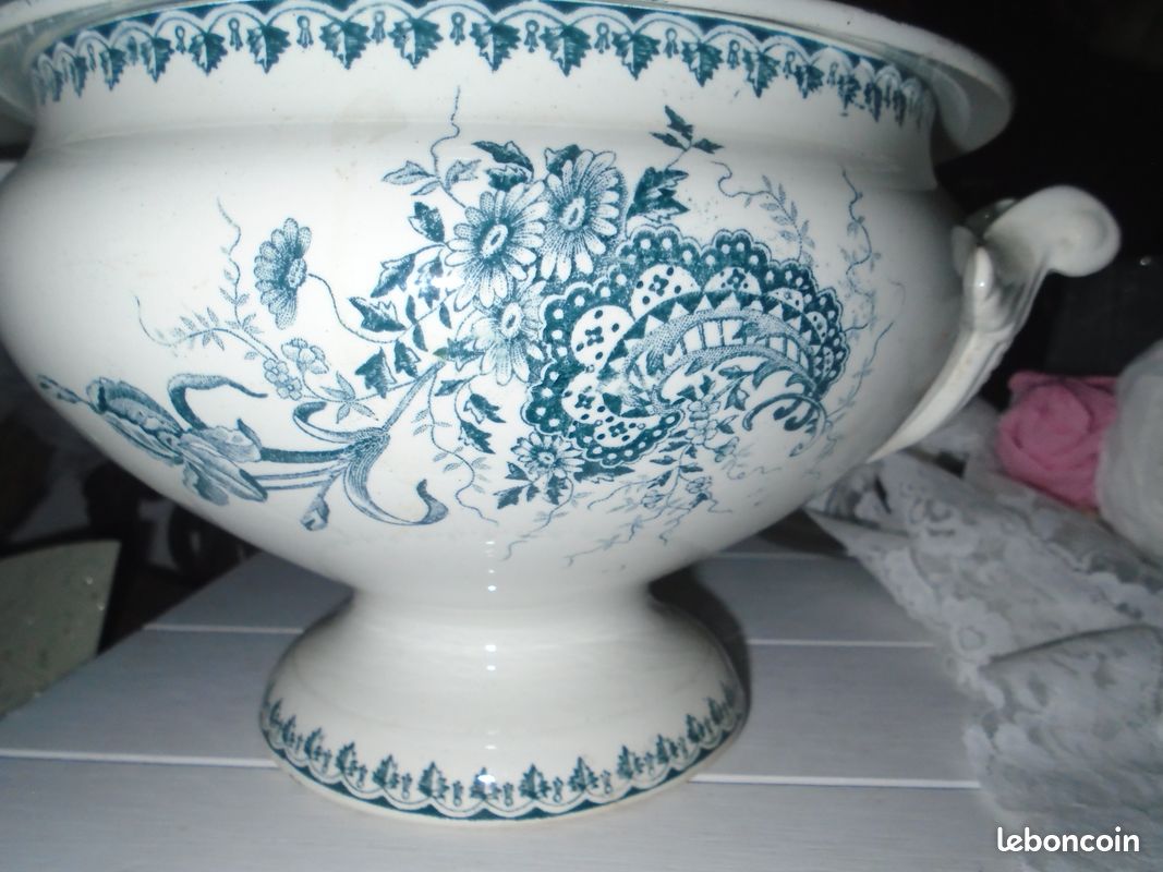 Soupiére st amand et hamage louis xv - Collection