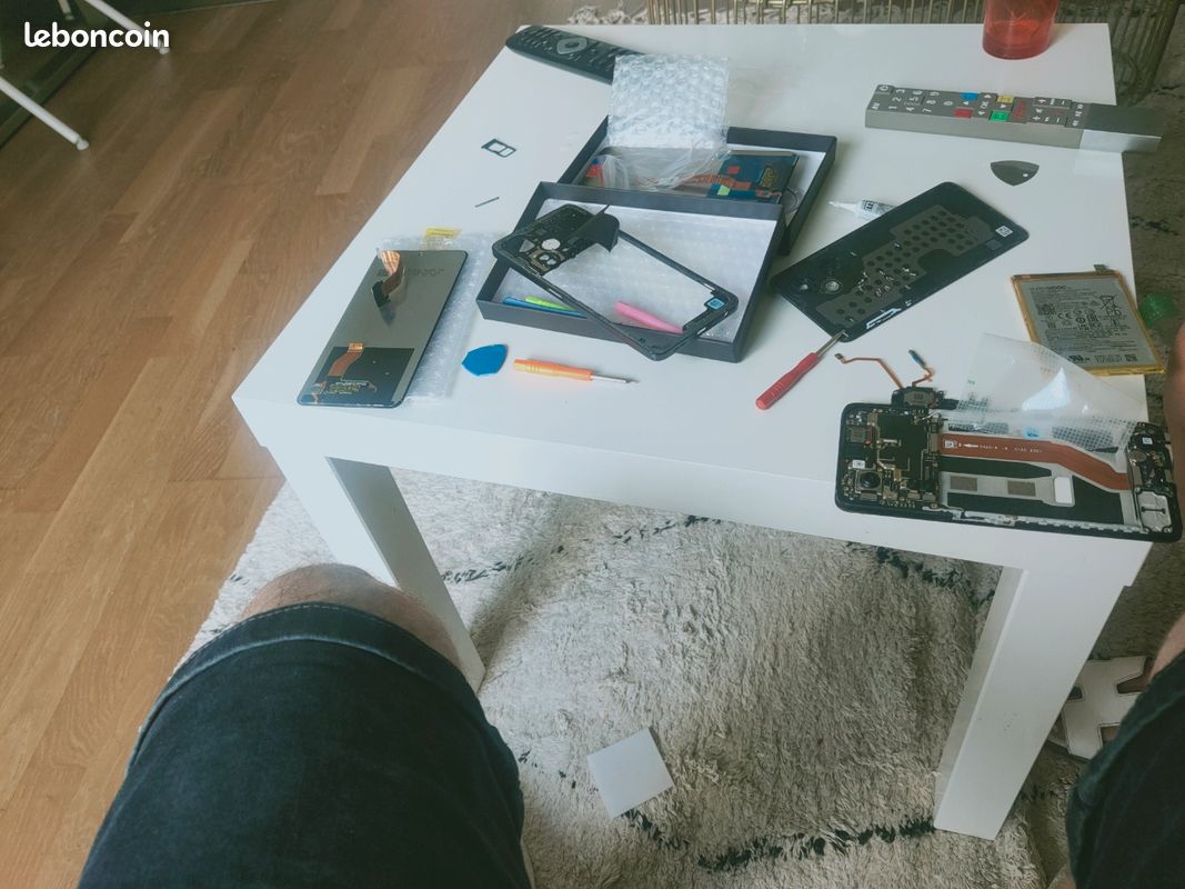 Réparation téléphonique et informatique - Services de réparations ...