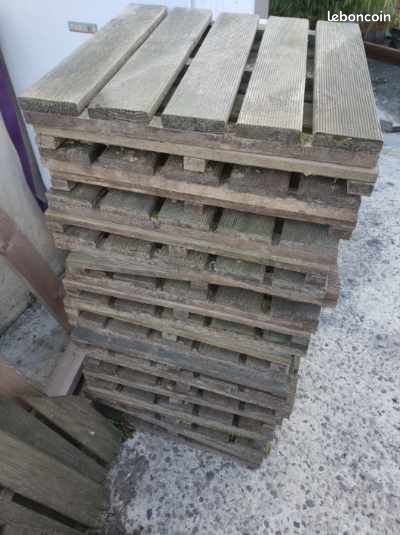 Dalles bois pour terrasse - Bricolage