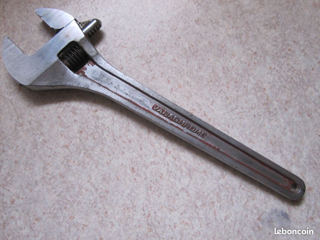 Clef a Molette - Bricolage