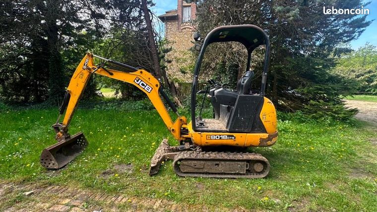 Mini pelle d'occasion - BTP - Chantier gros-oeuvre - leboncoin